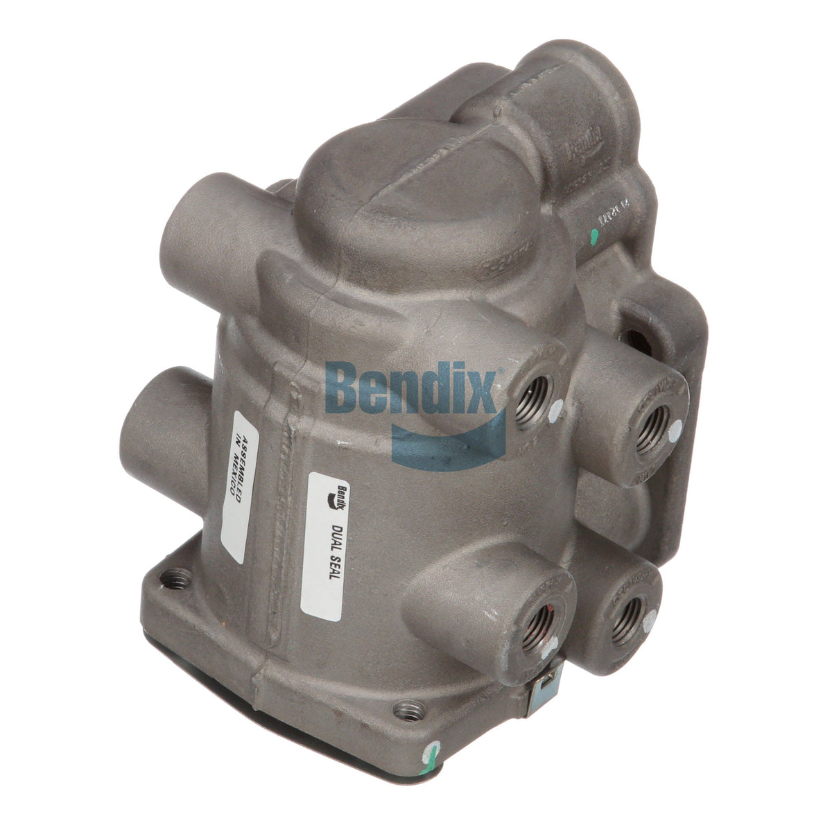 OEM Part Number: 801031 by Bendix® Dual Brake Valve E7