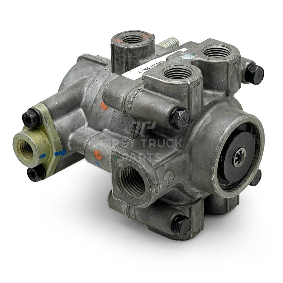 Part Number: K043387 by Bendix® Spring Brake Valve SR-7