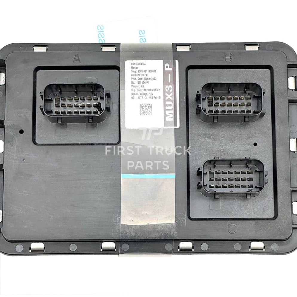 Q21-1077-3-103 | Genuine Paccar® Chassis Control Module MUX3