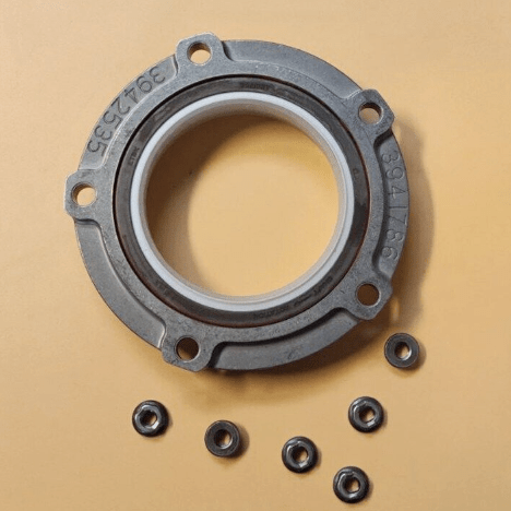 OEM Cummins® - Part Number: 4024883 - Oil Seal Front Crankshaft ...
