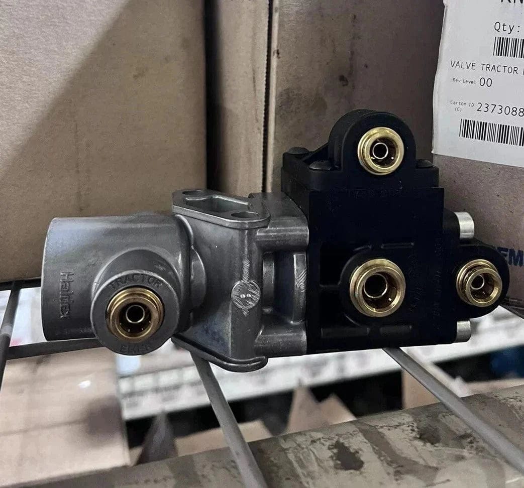 P/N: 24426099 | Genuine Volvo® Tractor Protection Valve