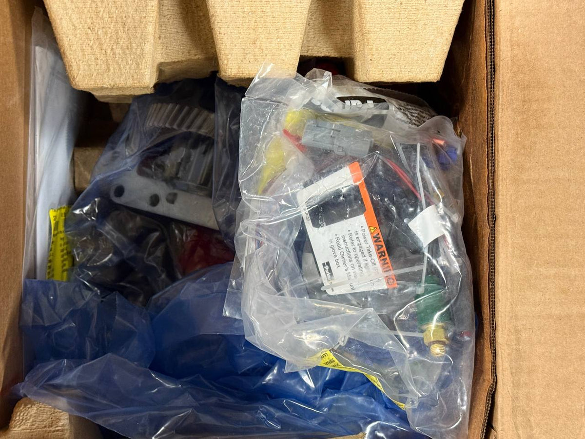 871XAFJPB5RS | Genuine Chelsea® 870 Series 10-Bolt 24/40 Standard Moun