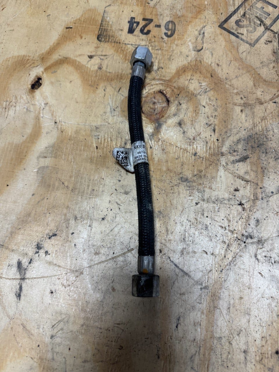 7095486C1 | Genuine International® Hose, EGRV Coolant Supply