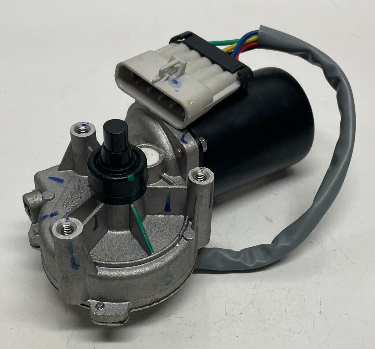P/N: 85139507 | Genuine Volvo® VNL Windshield Wiper Motor