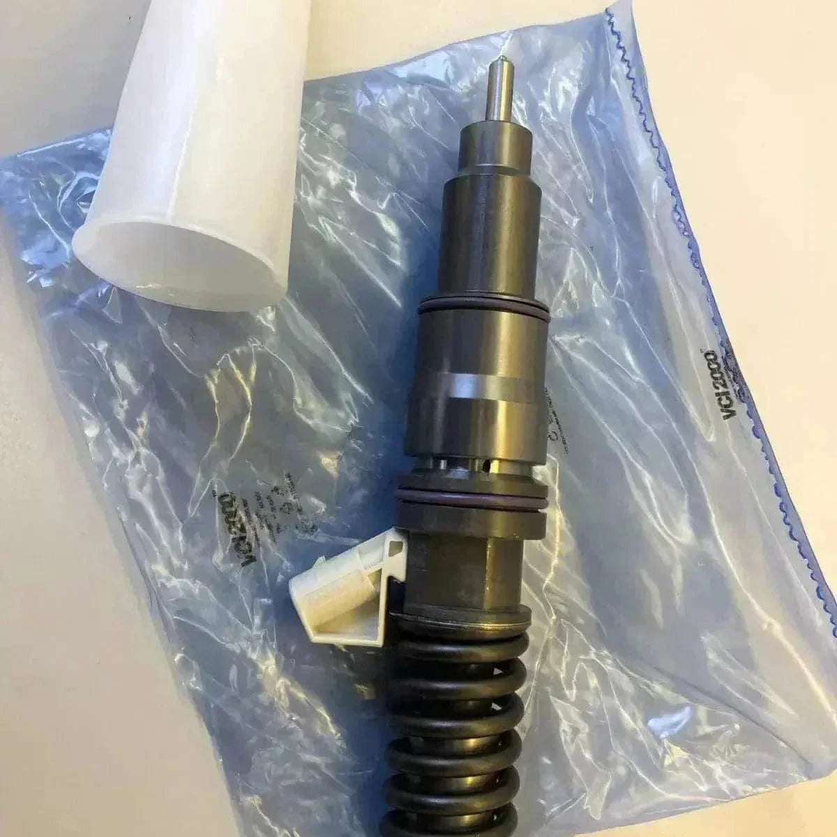 P/N: 20430583 | Genuine Volvo® Injector For Volvo Ec460B Truck, Penta