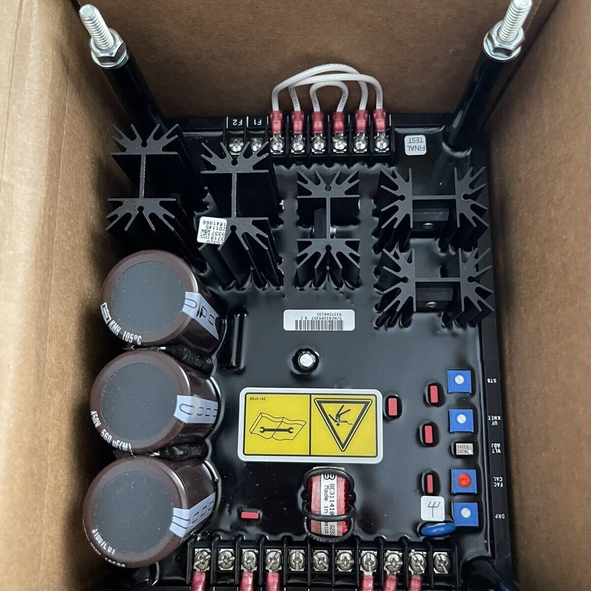 365-2076, 3652076 | Genuine Cat® VR6 Permanent Magnet Voltage Regulato