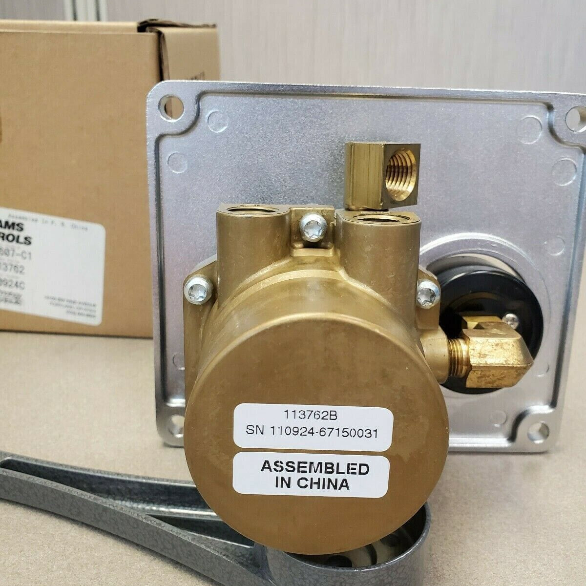 P/N: WM607C1 | Genuine Williams Controls® Panel Regulating Valve