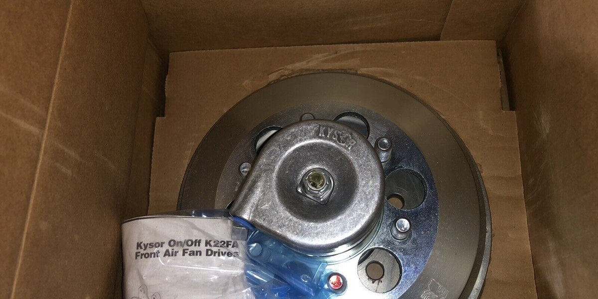 1616955C1 | Genuine International® Front Air Fan Clutch Kit