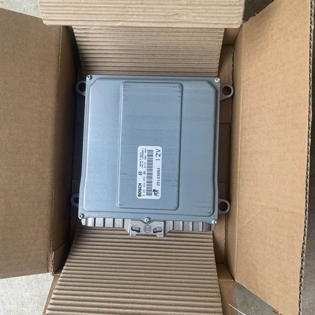 P/N: 85013287 | Genuine Mack® Engine Control Module