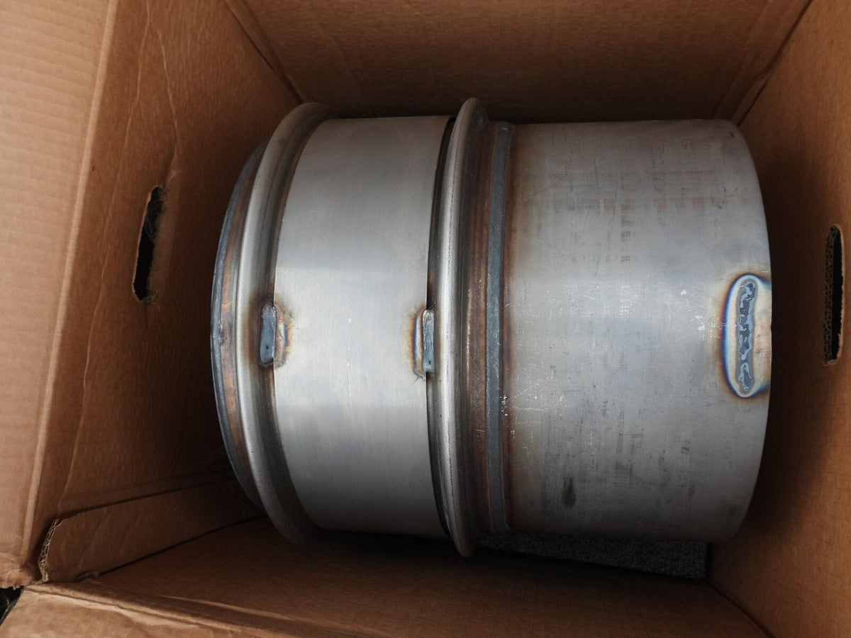 22810502 | Roawarrior® Diesel Particulate Filter For Mack Mp8/Volvo D13