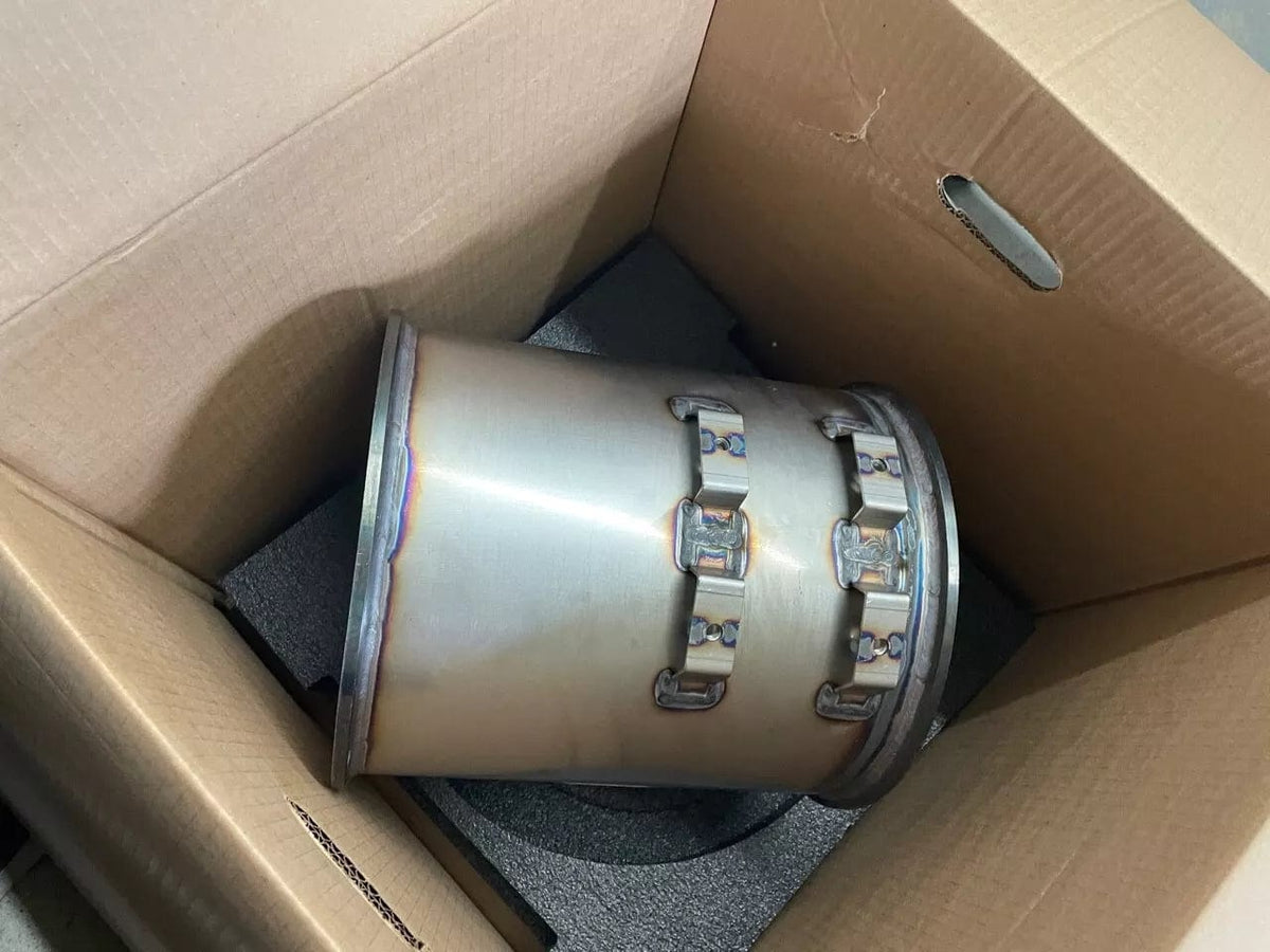 OEM Detroti Diesel® - Part Number: A6804910094 - DPF (Diesel ...