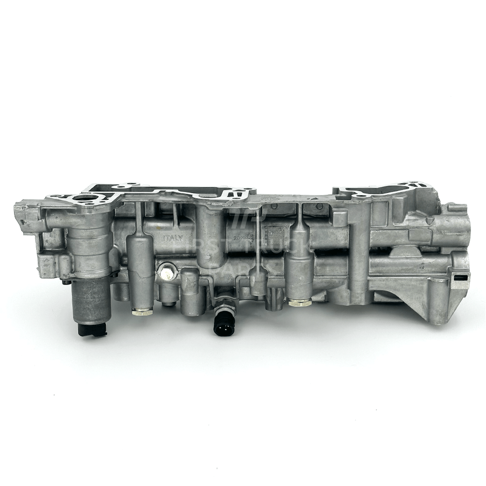 P/N: 22998076 Genuine Mack® Oil Filter Housing with 23871486