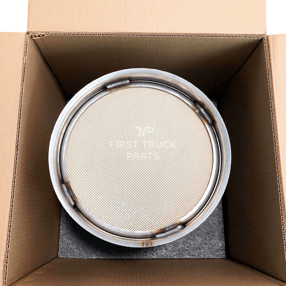 P/N: 22806823 Genuine Mack® Muffler MP8 DPF